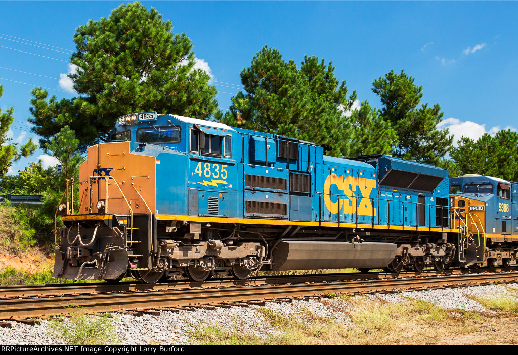 CSX 4835